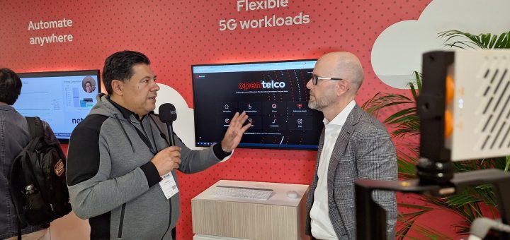 Entre pantallas y tableros, Red Hat muestra cómo congeniar el legacy con lo nuevo en las ...